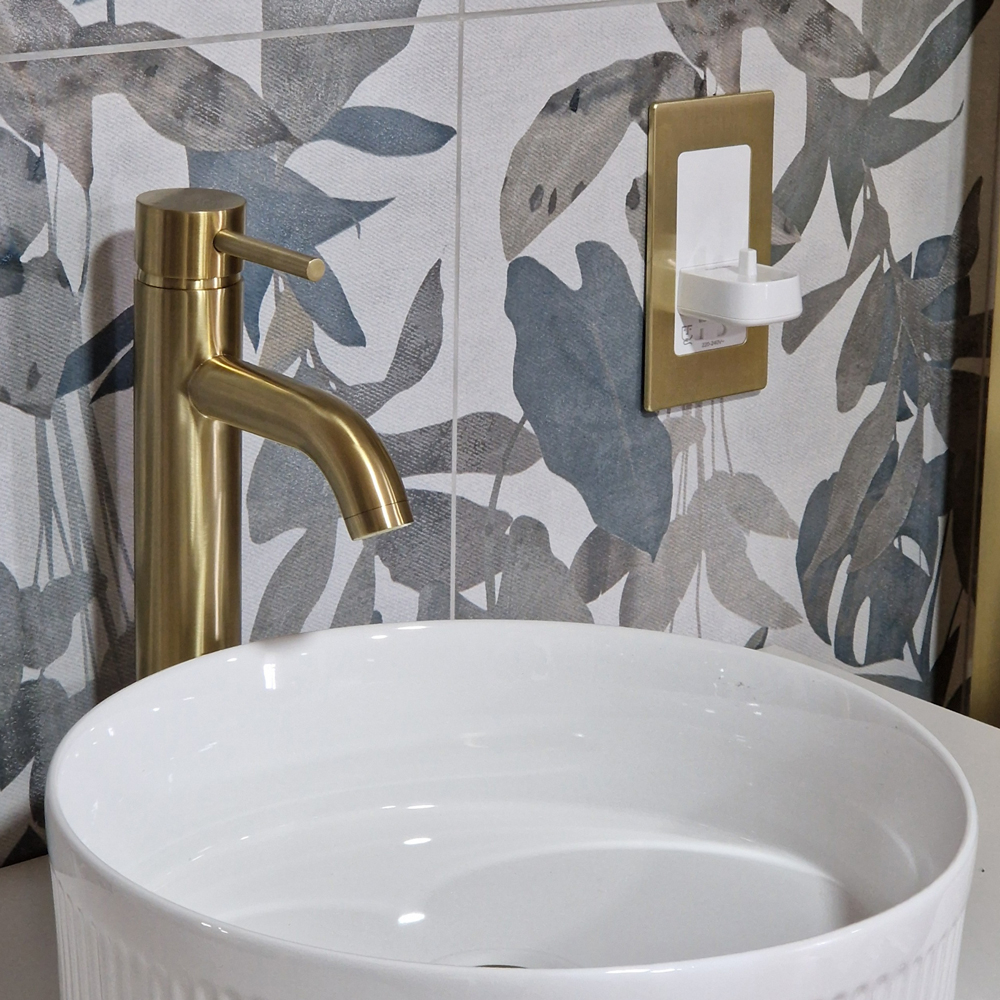 ProofVision In-Wall Toothbrush Charger With Shaver Socket - PV12