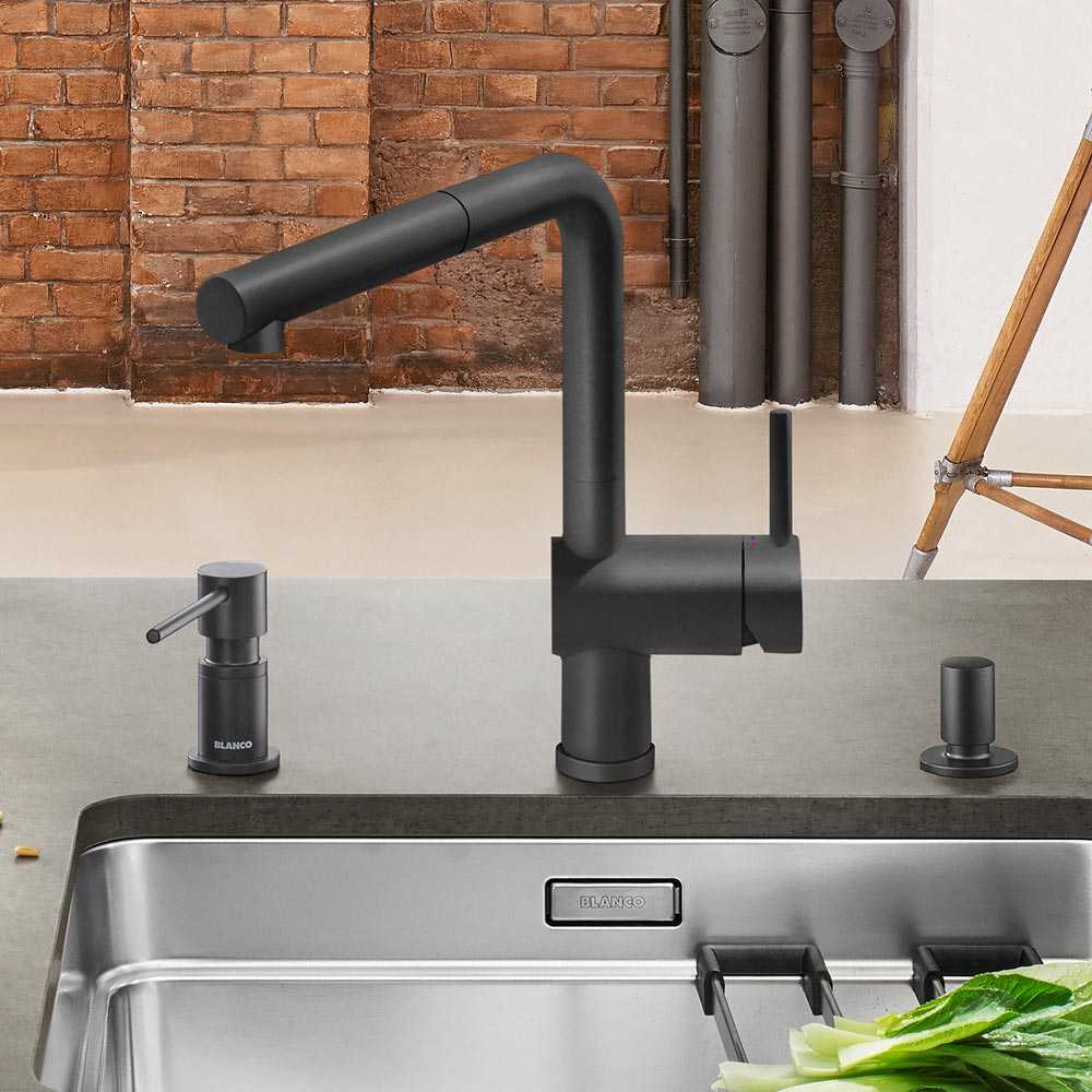 Blanco Linus-S Matt Black Pull Out Spray Mixer Tap - 525807