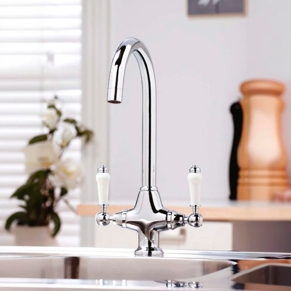 Harrogate Traditional Kitchen Mixer Tap - Chrome - Scudo KT13