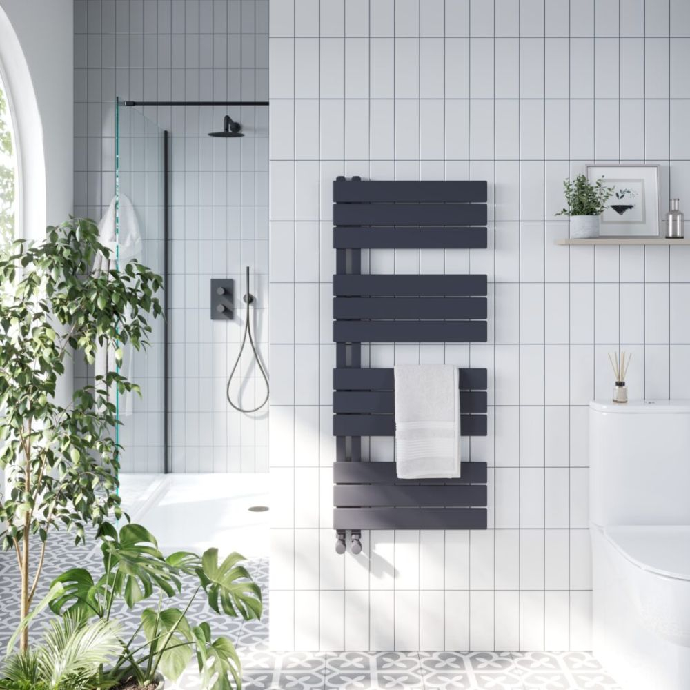 Scudo Thames 800 x 600mm Anthracite Designer Towel Rail, THAM800-600-A